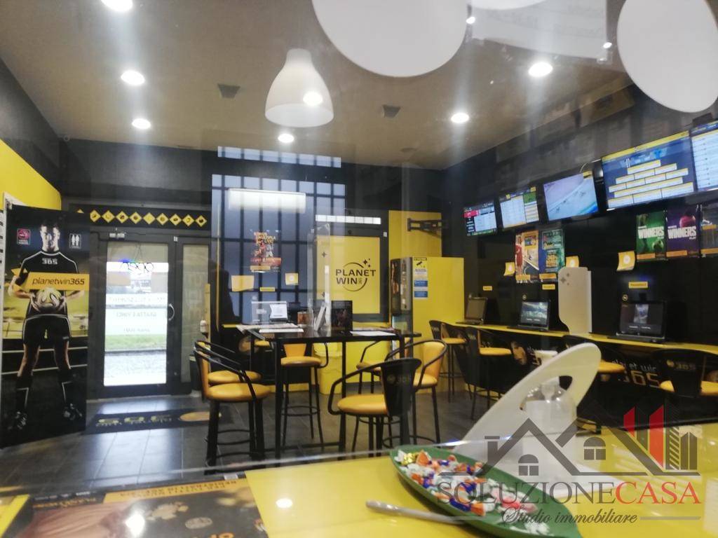 Sala giochi e scommesse in Vendita