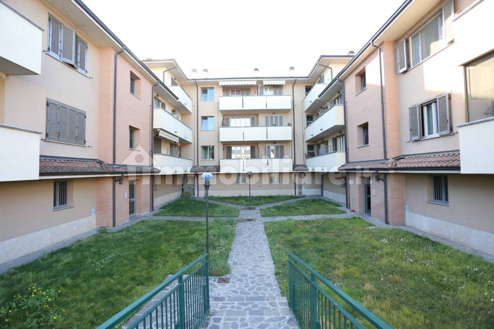 Trilocale via Camillo Benso di Cavour 1, Massalengo