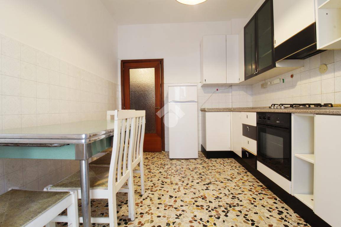 Trilocale via Ferrara, Soccorso, Prato