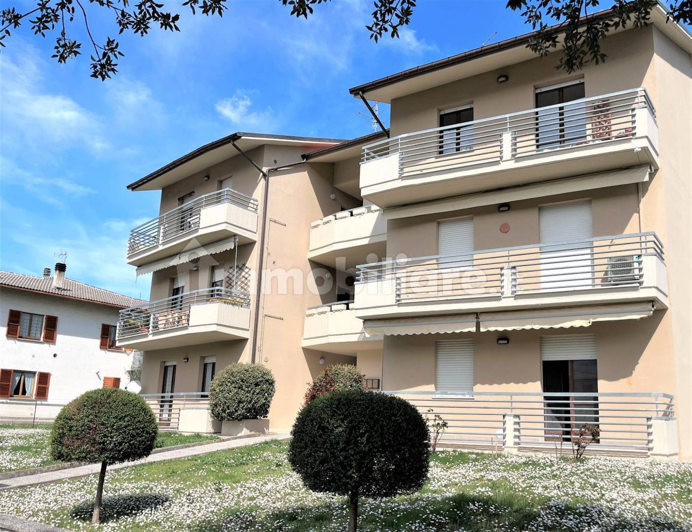 Trilocale via Pietro Nenni, Canavaccio, Urbino