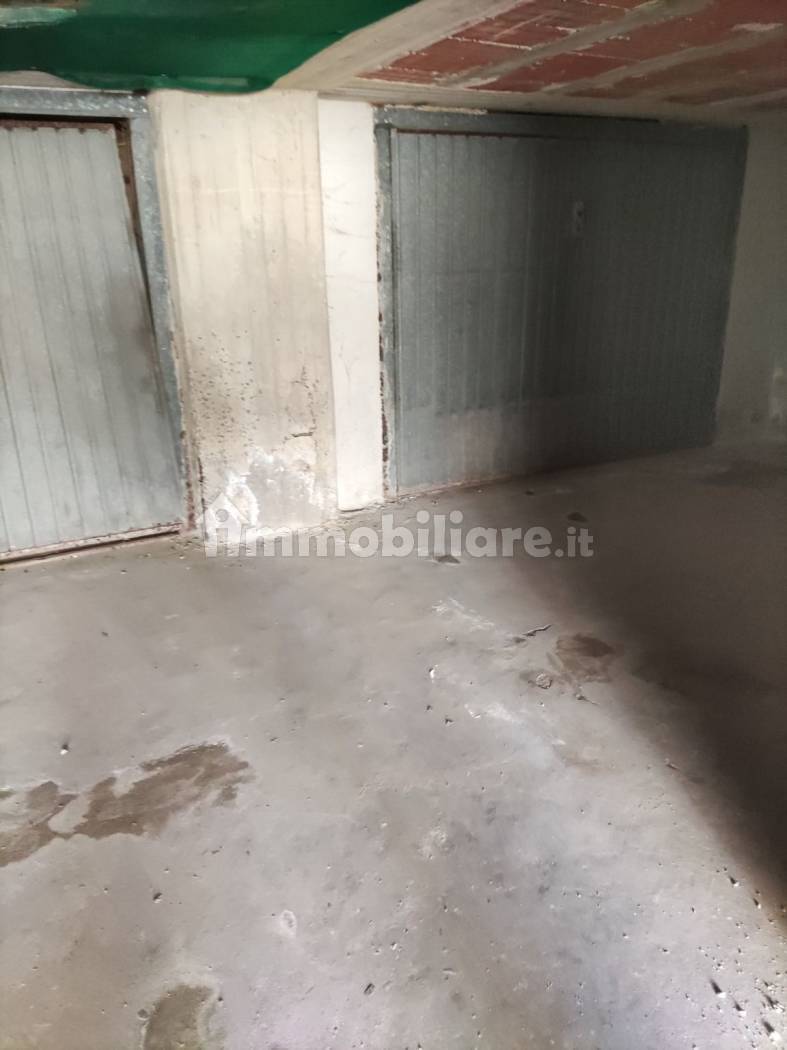 Garage - Box in Vendita