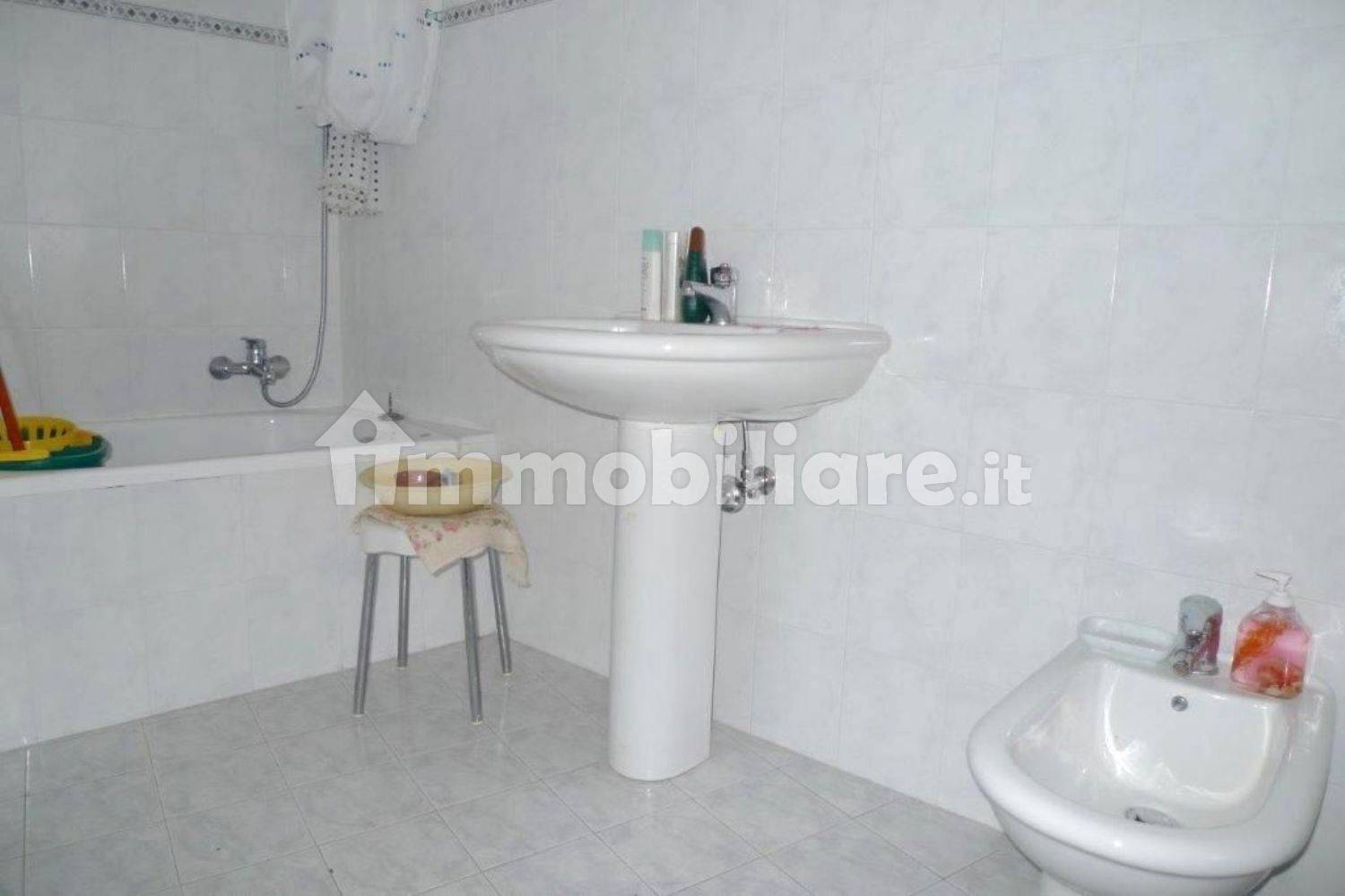 Quadrilocale Complesso residenziale FOLLO ALTO, Follo