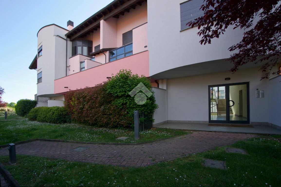 Bilocale via Mameli 4, Cisliano