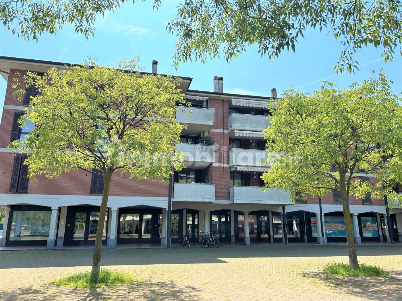 Trilocale via Padre Clemente Vismara, Centro, Agrate Brianza