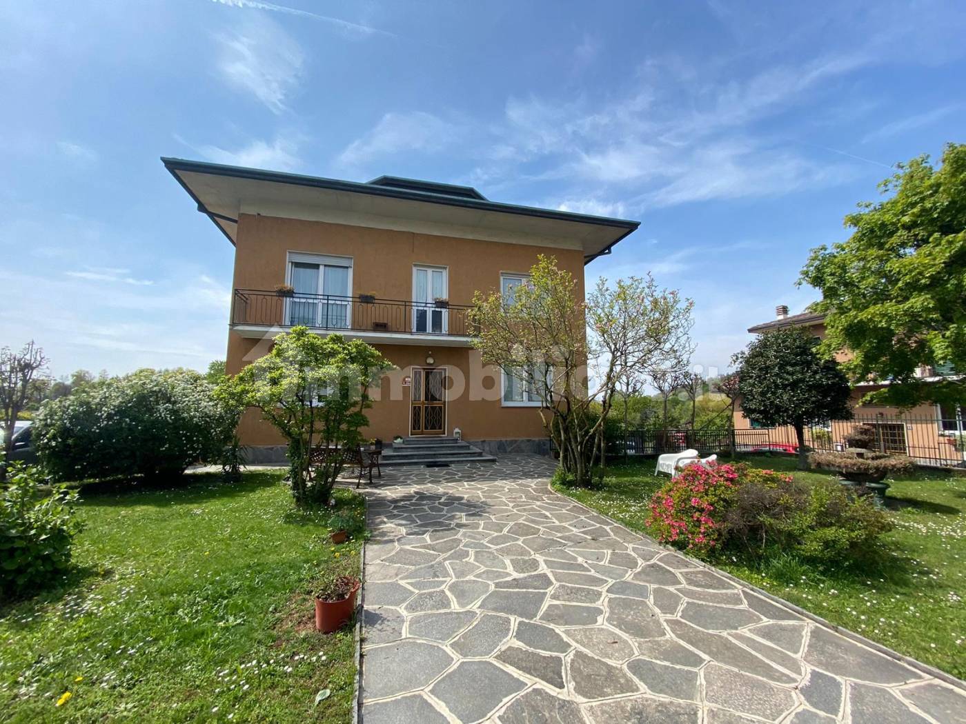 Trilocale via Sant&#x27;Andrea, Montano, Montano Lucino