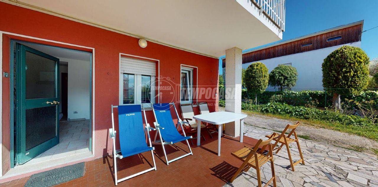 Quadrilocale via San Francesco, Centro, Sirolo