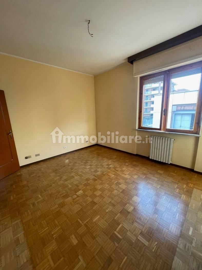 Quadrilocale via Sant'Evasio 29, Corso Alessandria, Asti