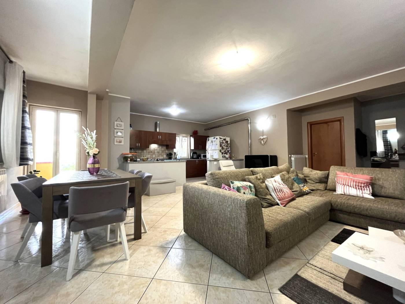 Quadrilocale via Dirupi, Centro, Borgia