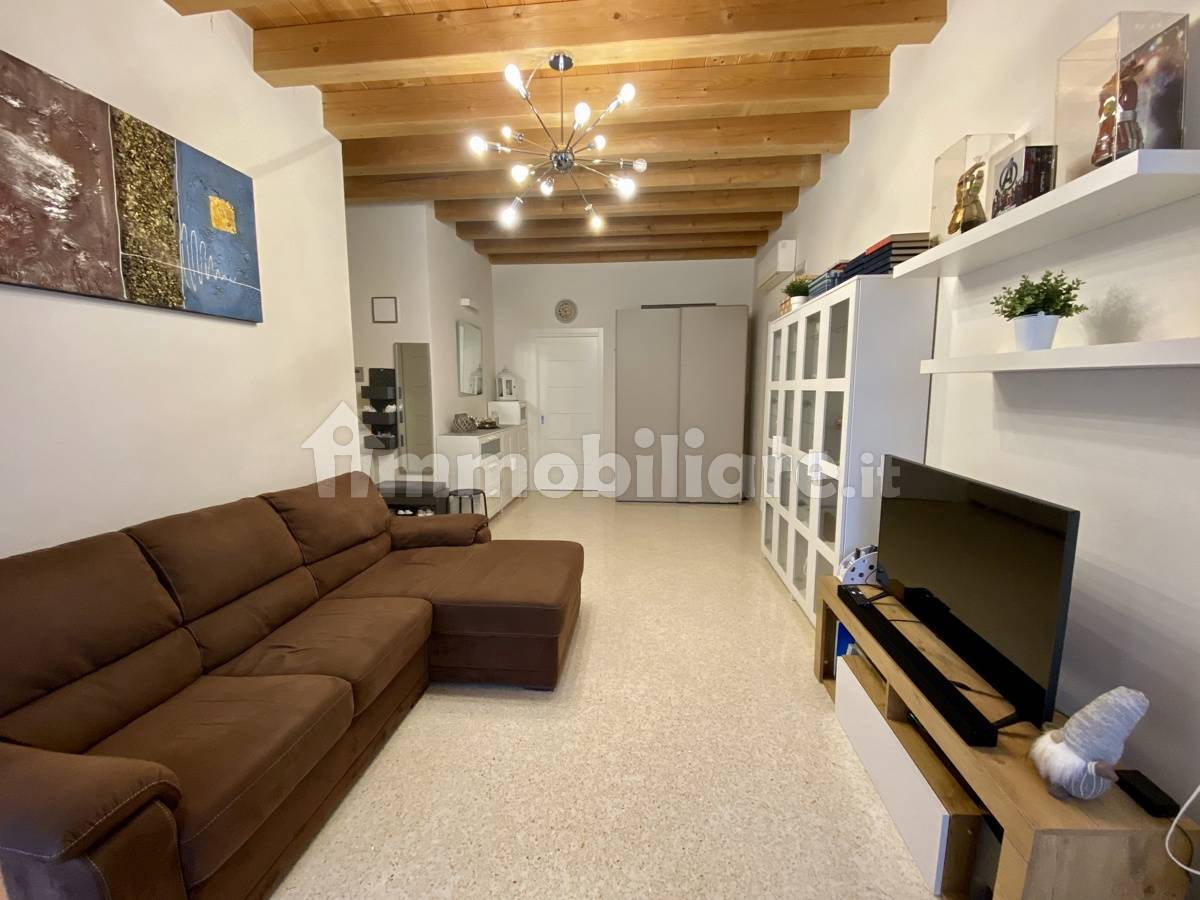 Trilocale via Matteotti, 113, Centro, Noventa Vicentina