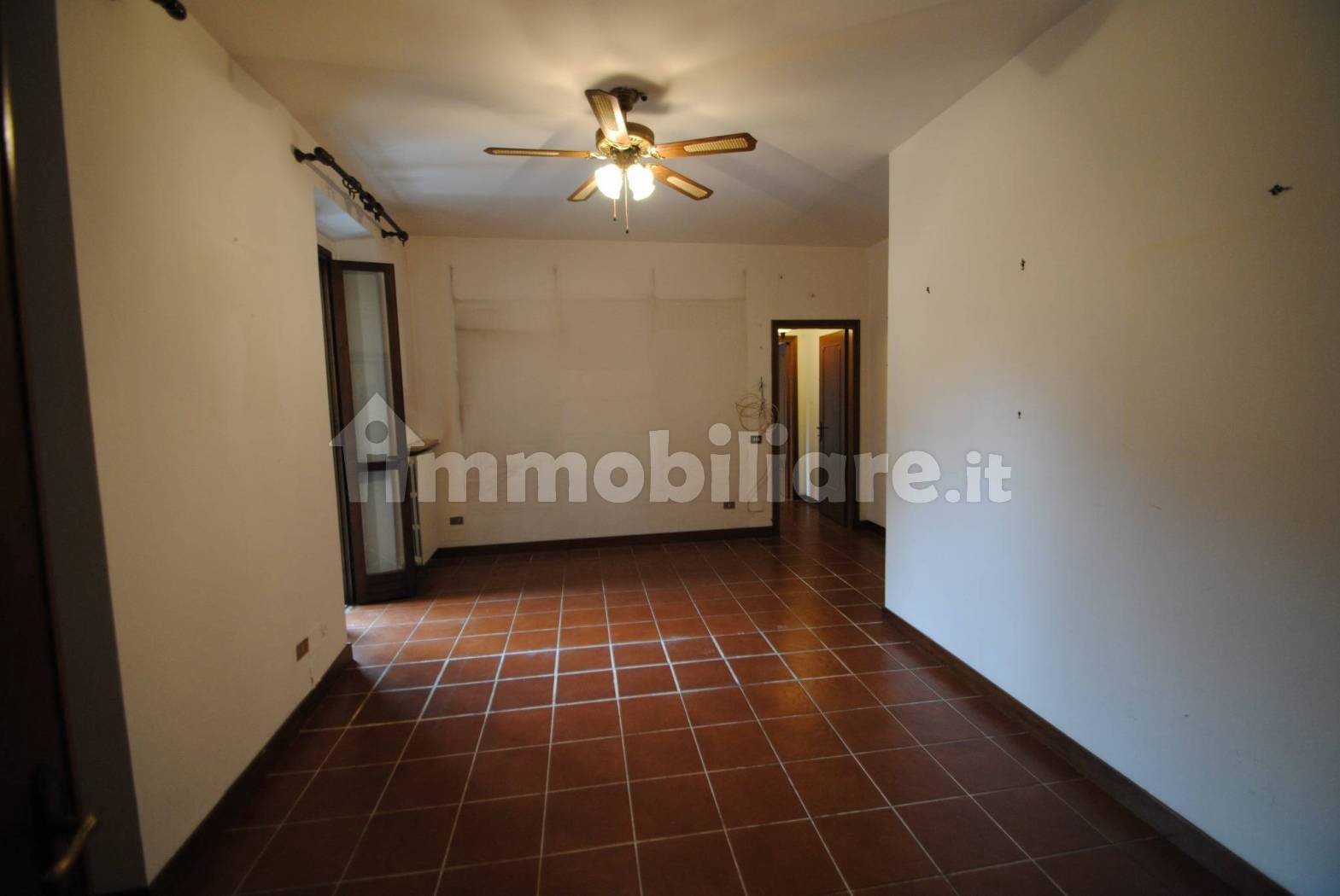 Trilocale buono stato, piano terra, Centro Storico, Pavia