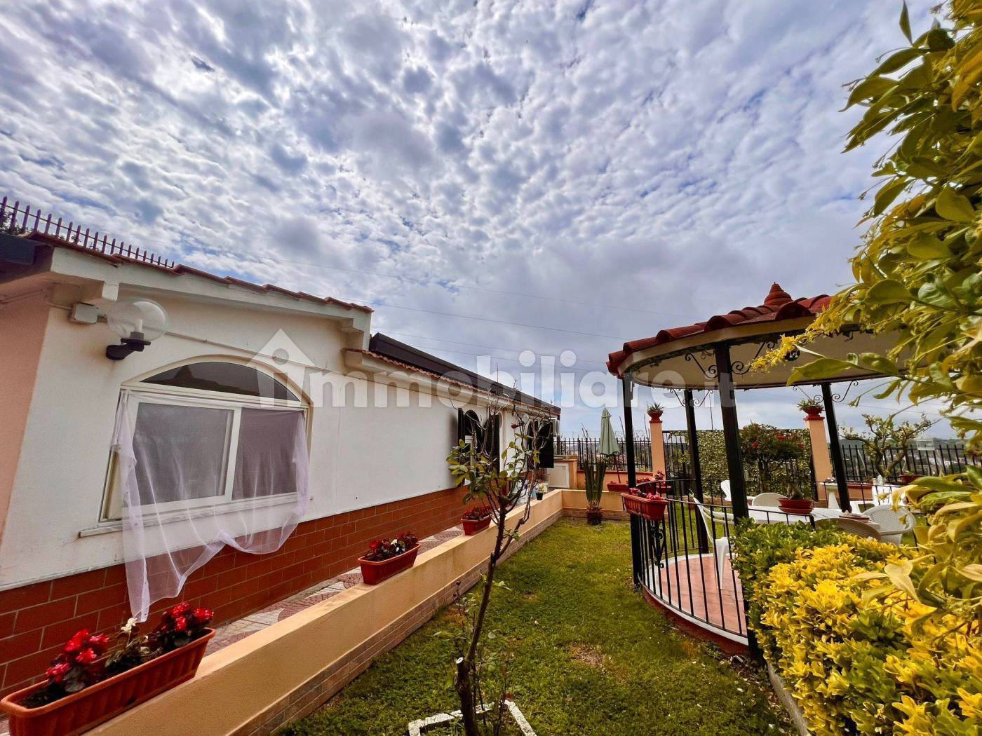 Bilocale via Monterusso, Località la Schiana, Damiani, Pozzuoli