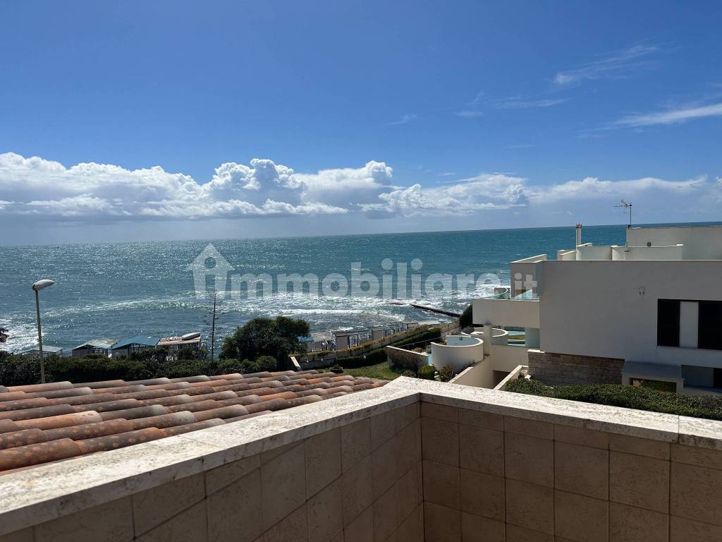 Vendita Villa unifamiliare in Lungomare Guglielmo Marconi 132 Santa ...