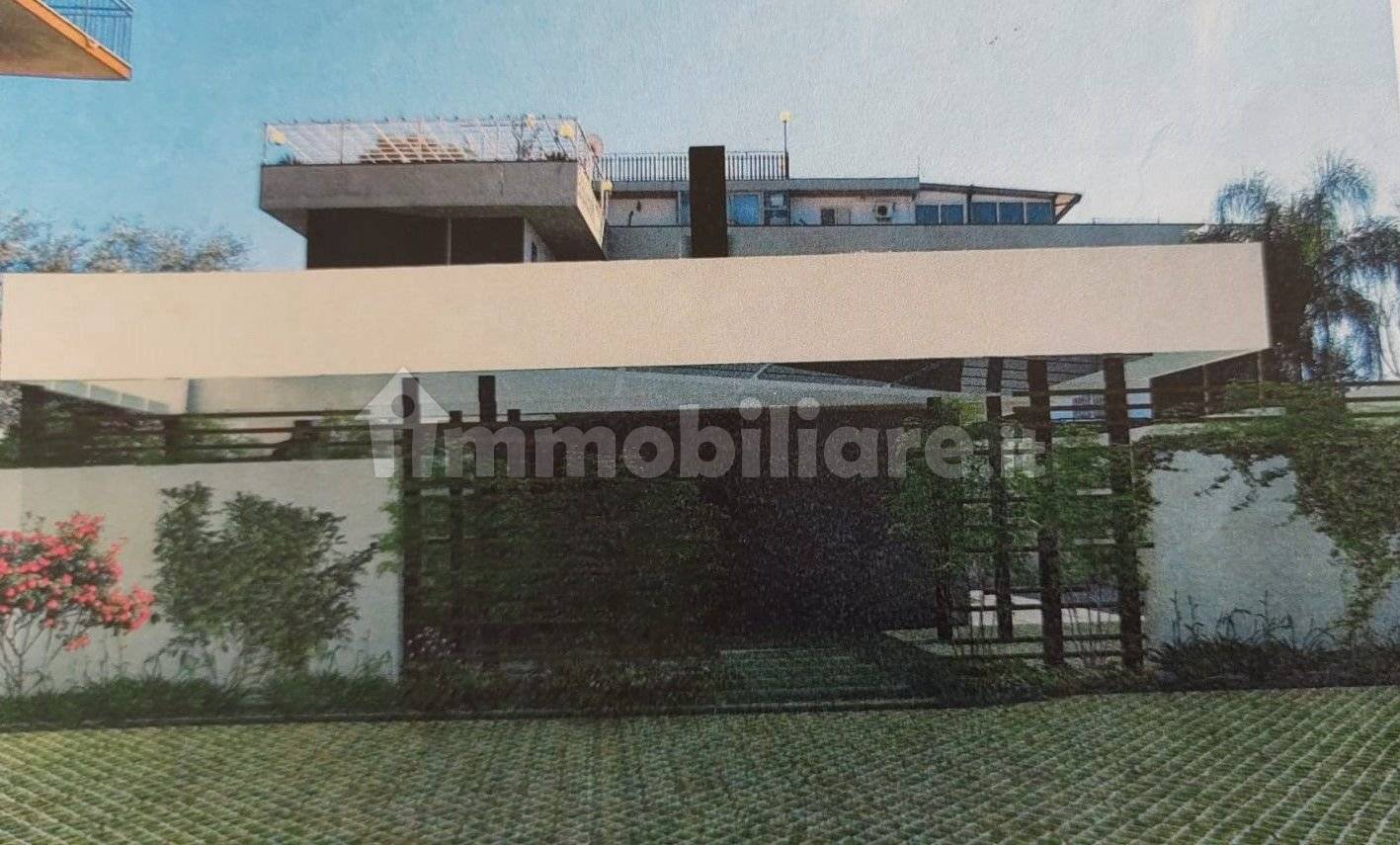 Villa unifamiliare via Battello 8, Carruba di Ognina - Teseo, Catania