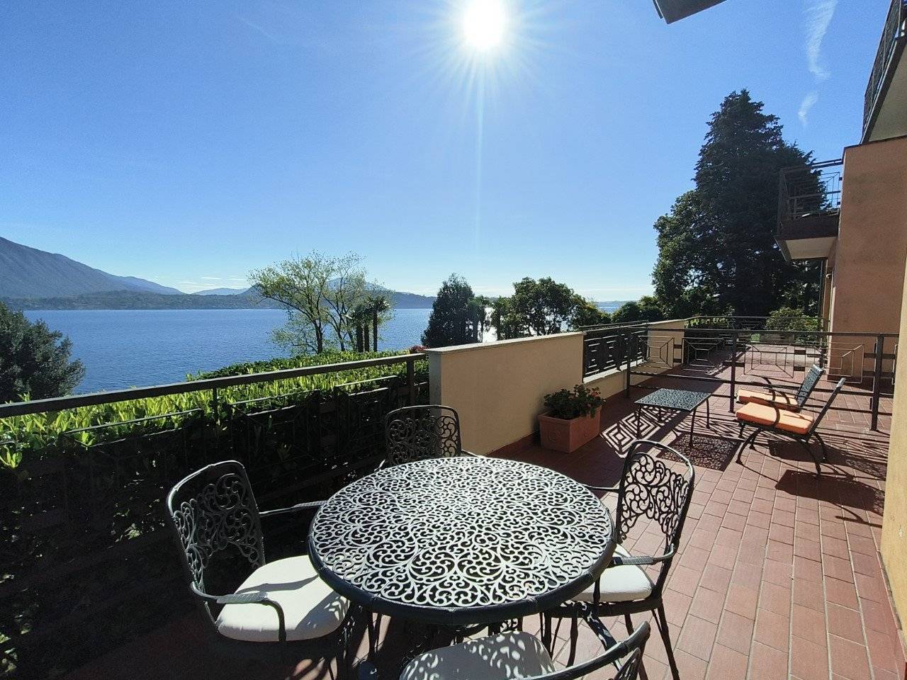 Bilocale ottimo stato, piano terra, Centro, Stresa