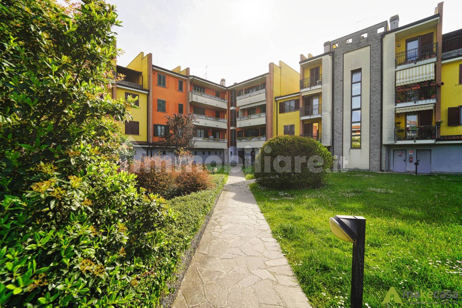 Bilocale via Giosuè Carducci 6, Casalmaiocco