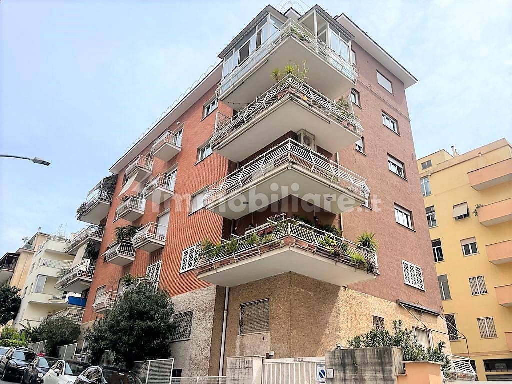 Appartamento via Genserico Fontana, Balduina, Roma