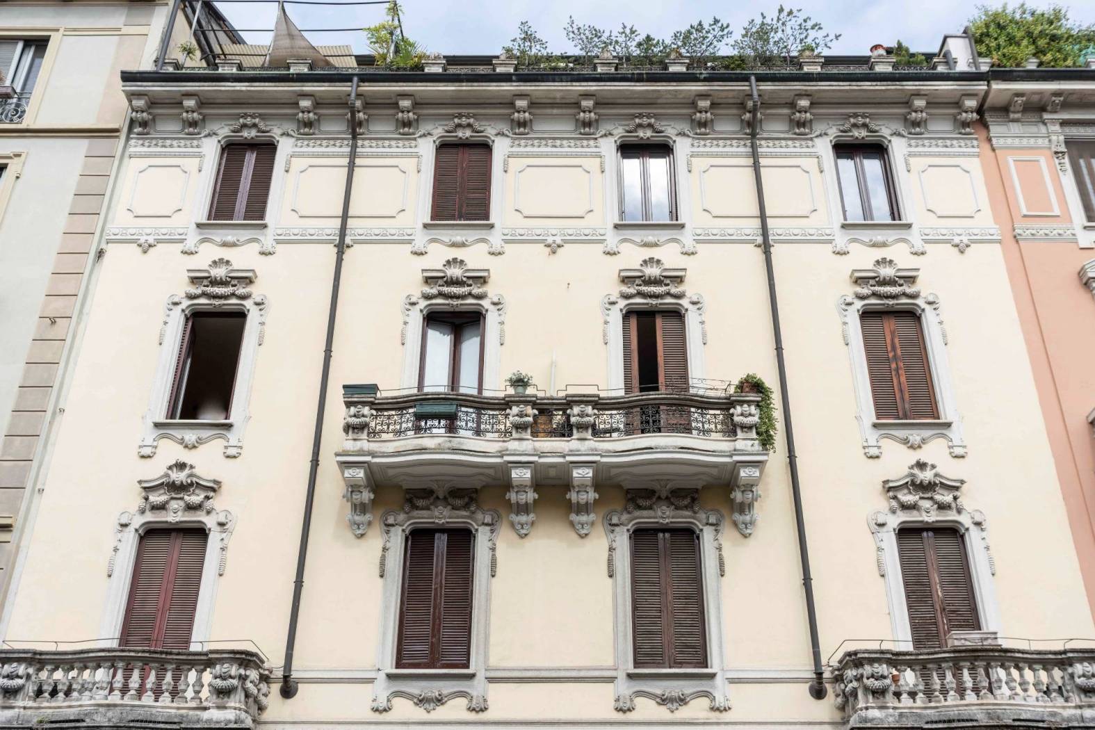 Trilocale via Lodovico Settala 53, Buenos Aires, Milano