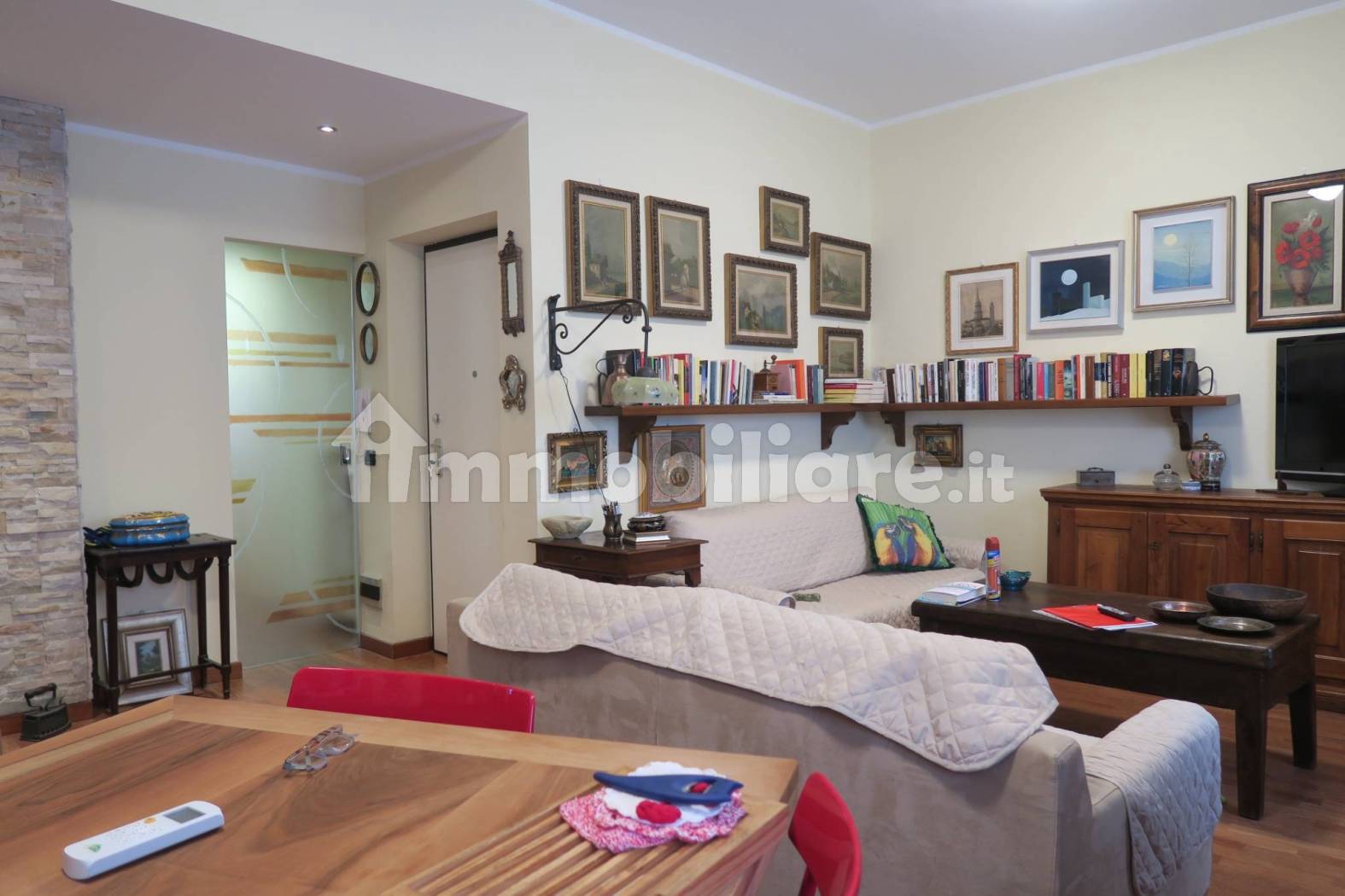 Trilocale via Stefano Melchioni 35, San Martino, Novara