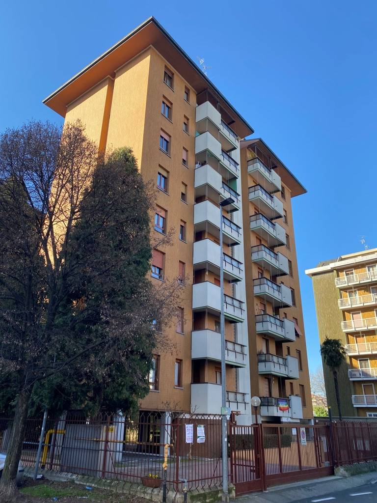 Appartamento via Santa Chiara, Bresso