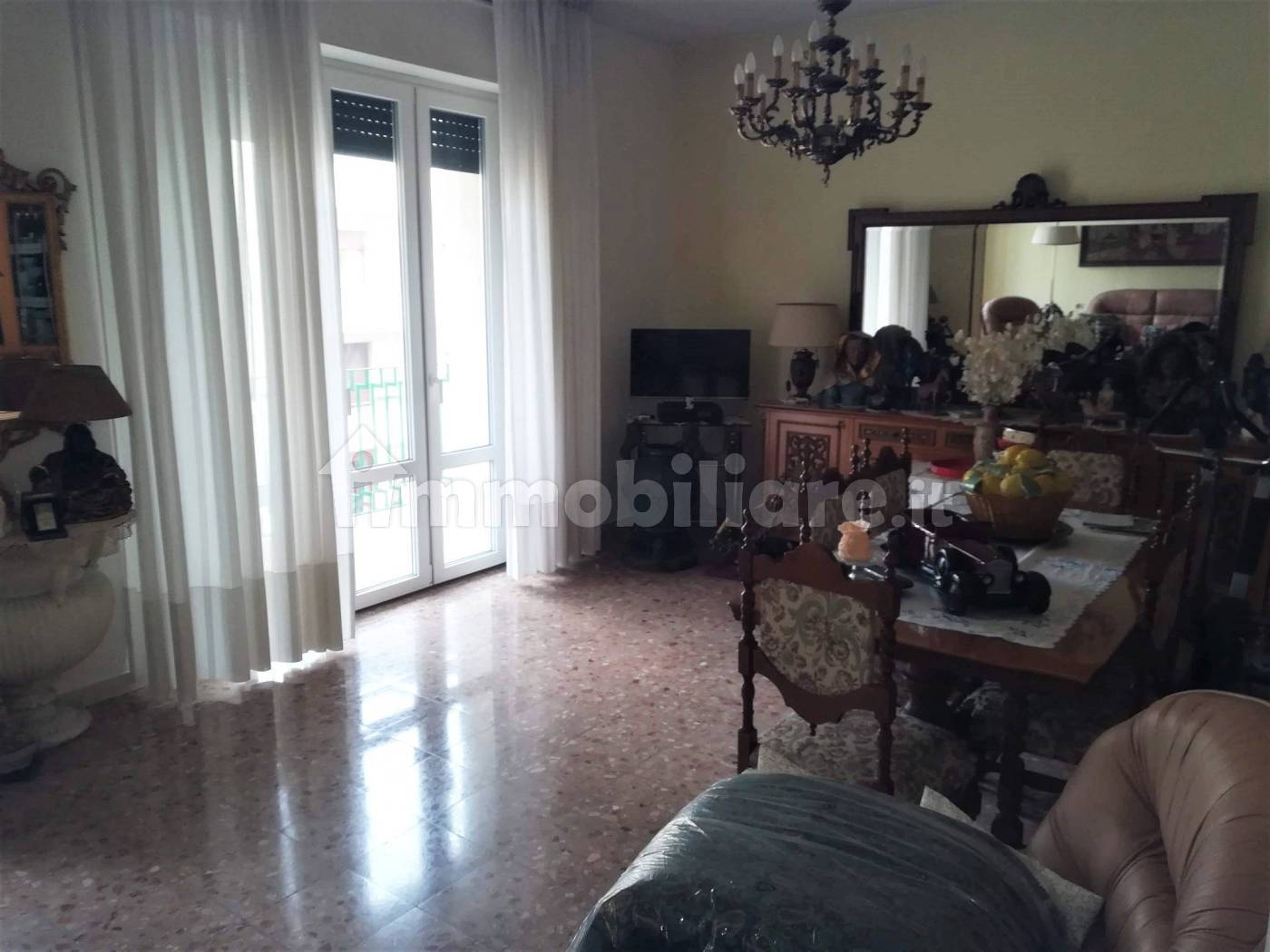 Appartamento via Santa Gonda, Zarini - Valentini, Prato