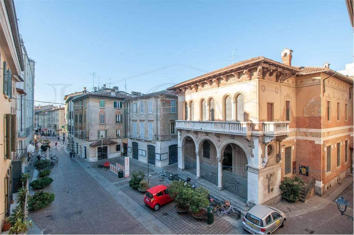 Quadrilocale ottimo stato, primo piano, Magenta - Arnaldo, Brescia