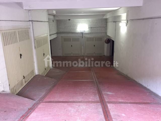 Posto auto - moto in Vendita