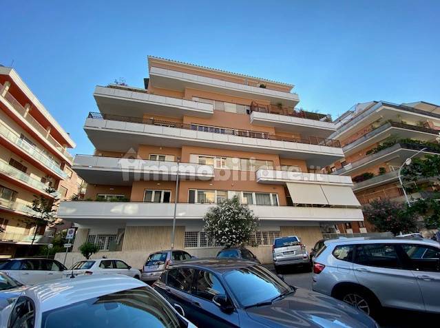 Bilocale via Filippo Nicolai 91, Balduina, Roma