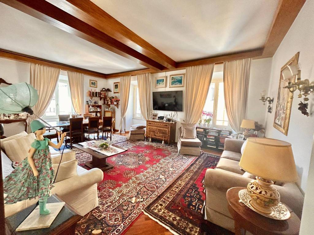 Vendita Appartamento in via Palestro. Roma. Buono stato, terzo piano ...