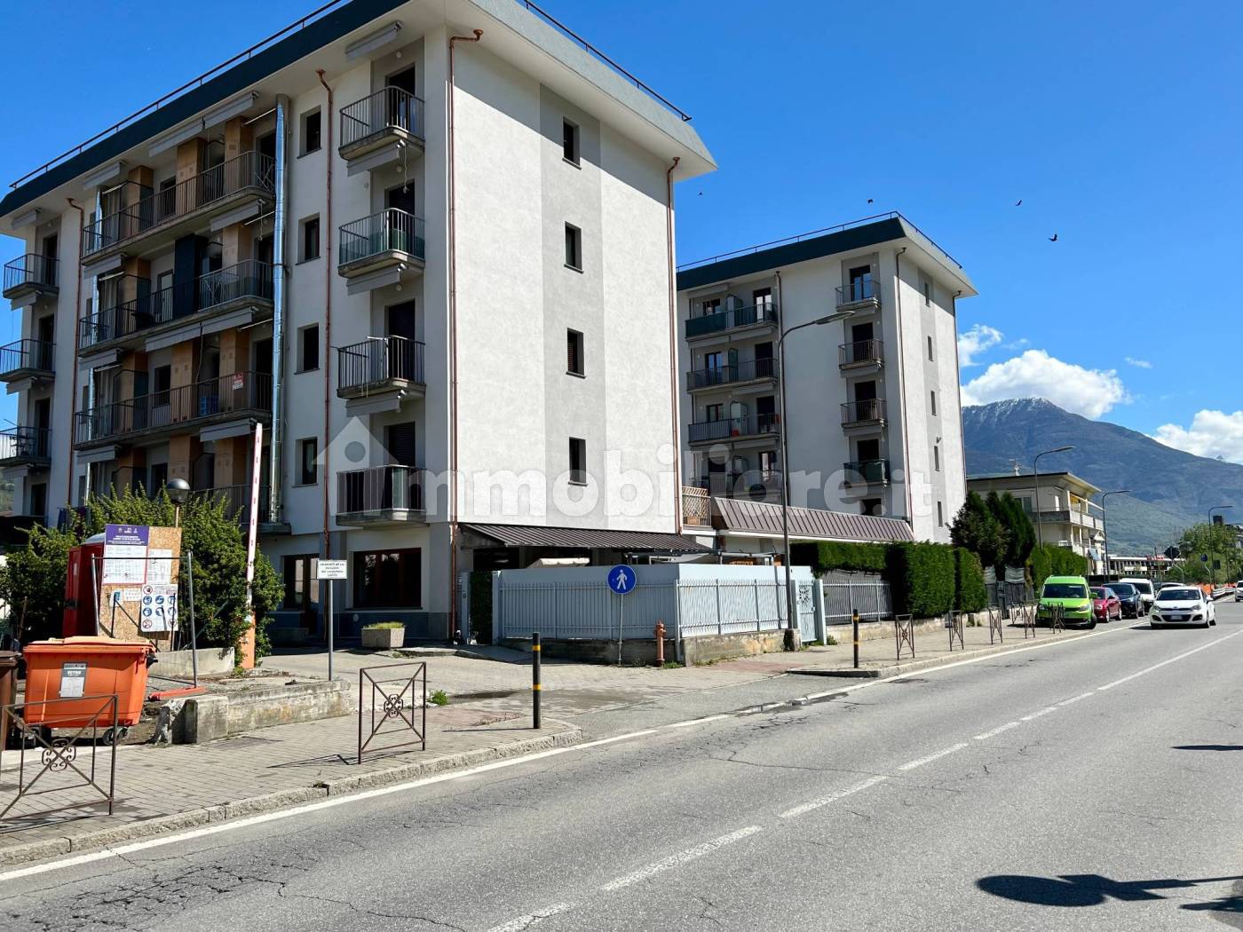 Trilocale via Maurice Garin 83, Centro, Aosta