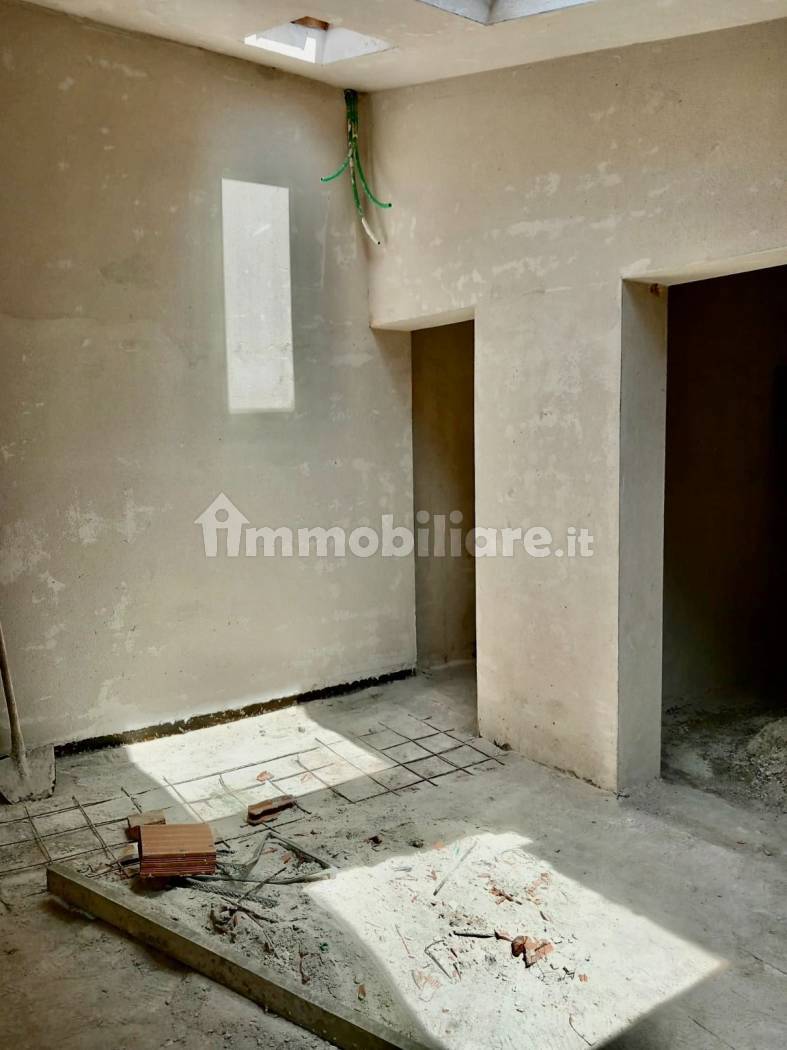 Trilocale via Vecchia Provinciale Montalbano, Cantagrillo Casalguidi, Serravalle Pistoiese