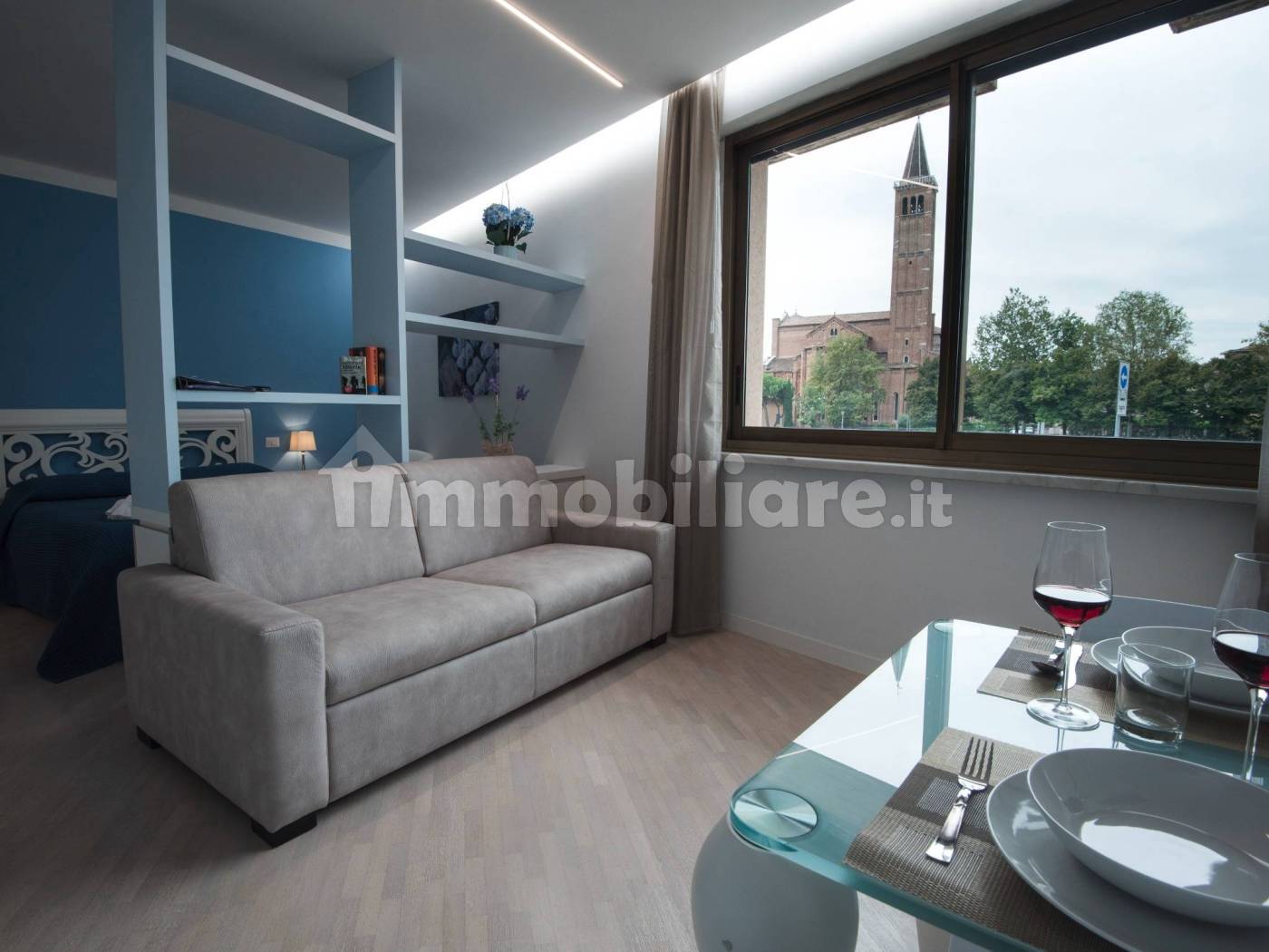 Appartamento via Redentore, Veronetta, Verona