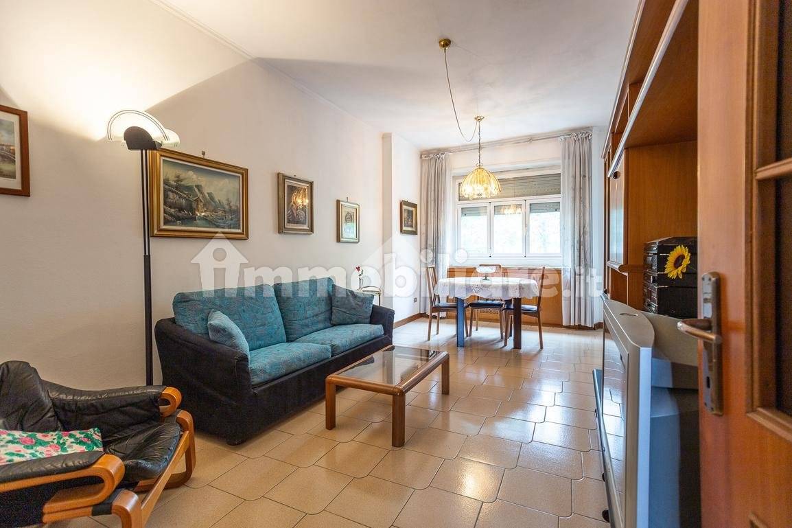 Bilocale viale Certosa 41, Certosa, Milano