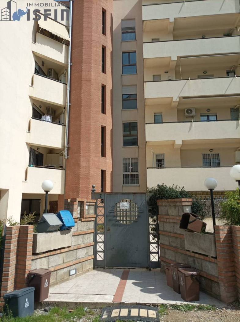 Trilocale via Michele Berardelli 7, Panebianco - Tribunale, Cosenza