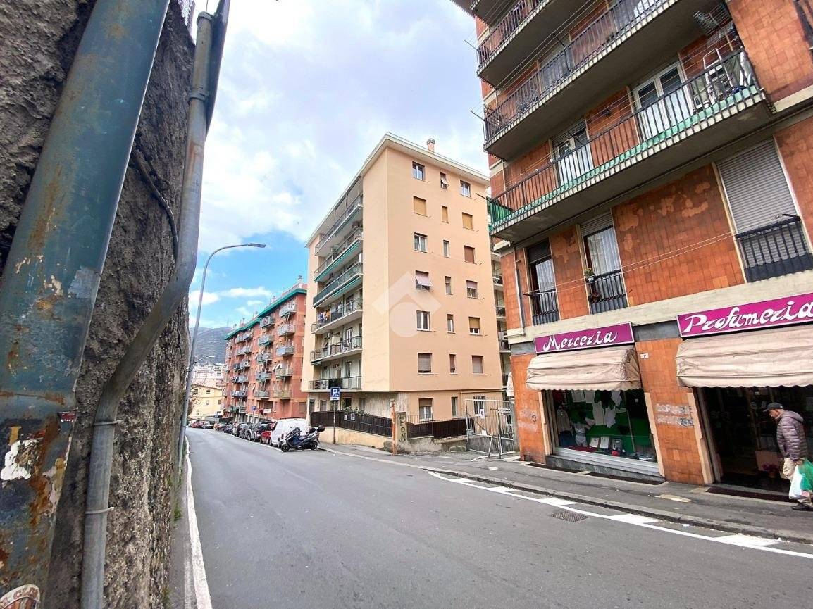 Garage - Box in Vendita