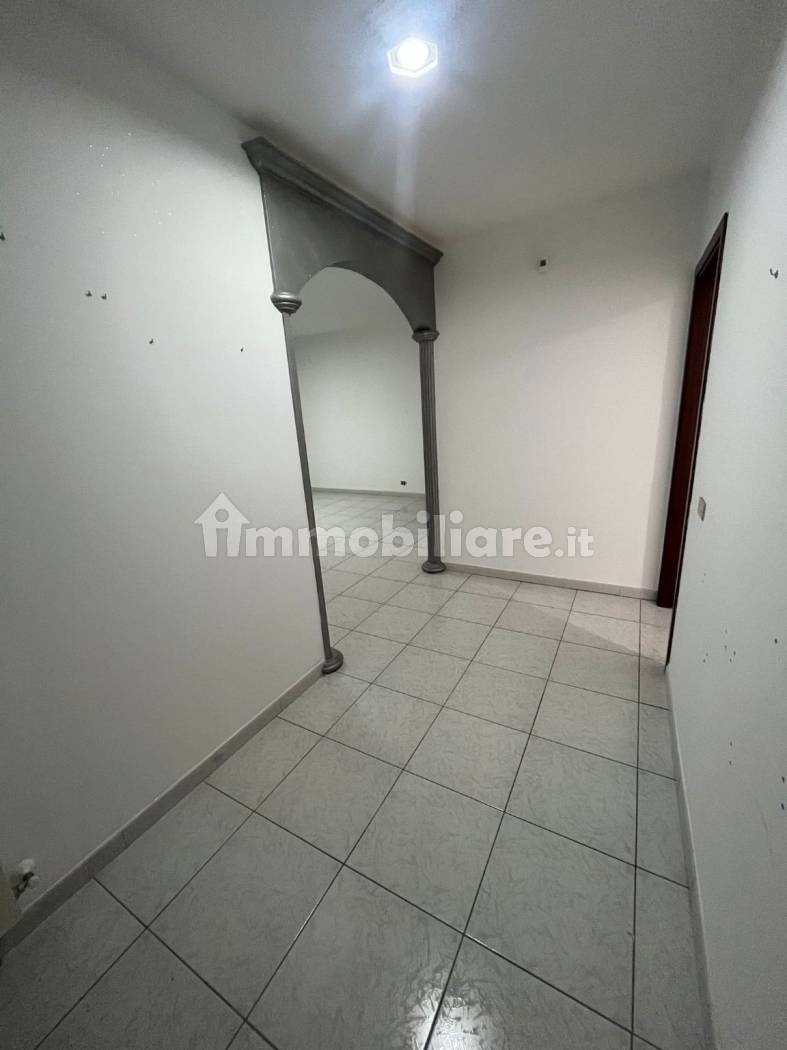 Quadrilocale via Archimede 101, Valguarnera Caropepe