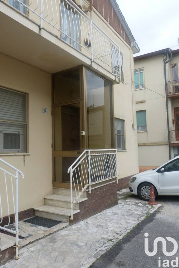 Appartamento largo MARINA 53, Centro, Ostra