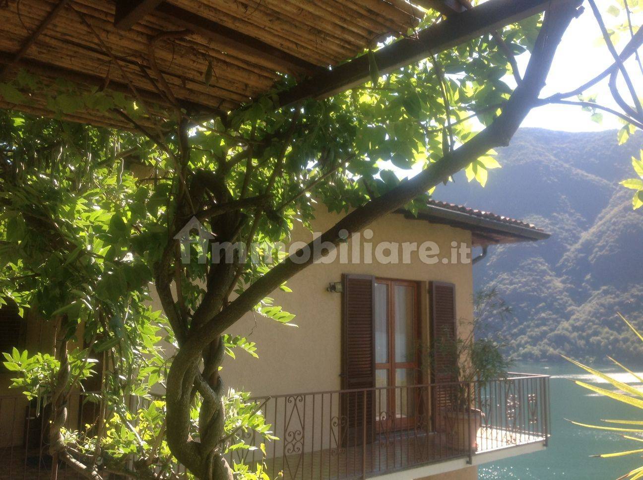 Quadrilocale Galleria Albogasio, Valsolda