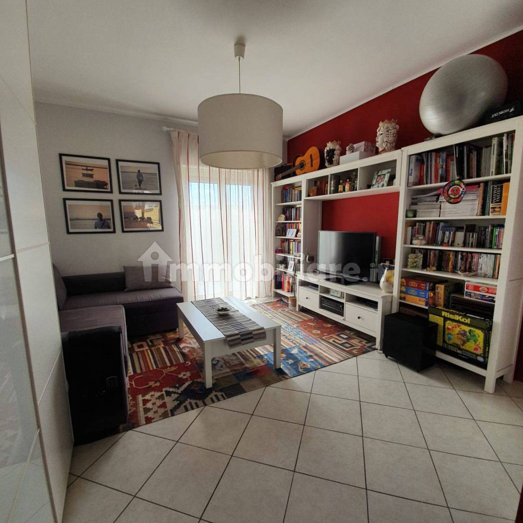 Trilocale via Alessandro Farnese 9/b, Centro, Misterbianco