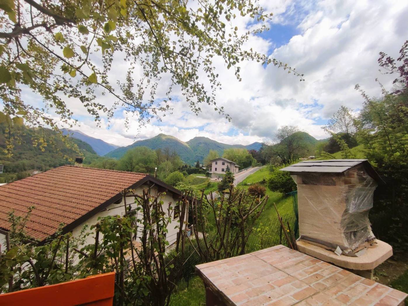 Bilocale via Dossello 11, Centro Valle Intelvi