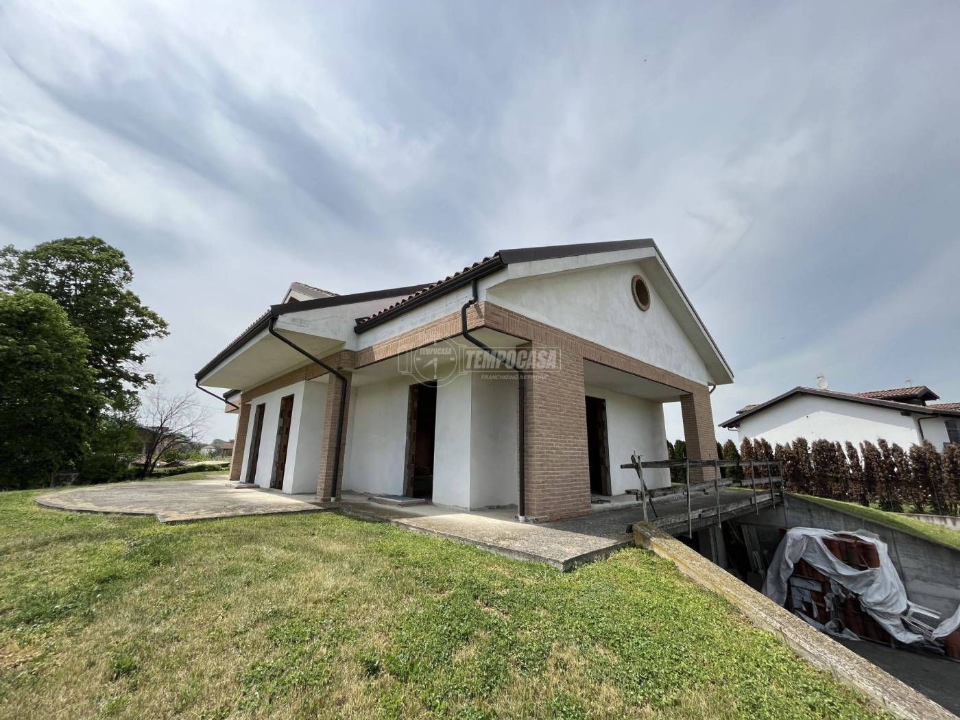 Villa unifamiliare Localita&#x27; Valle Tanaro 40, Torrazzo, Asti