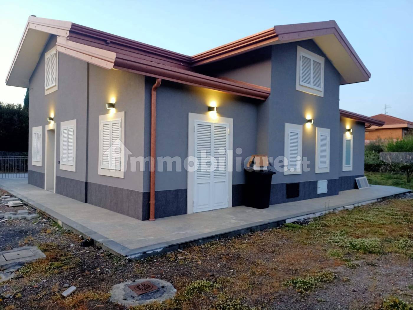 Villa unifamiliare, nuova, 430 m², Centro, San Giovanni la Punta