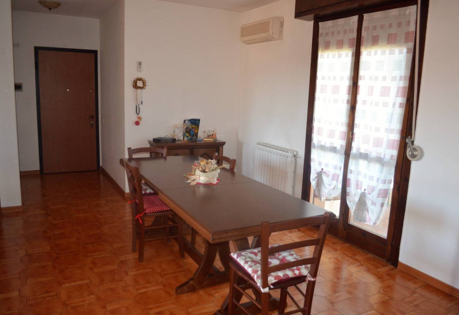 Trilocale via San Donato 30/B, Osio Sotto