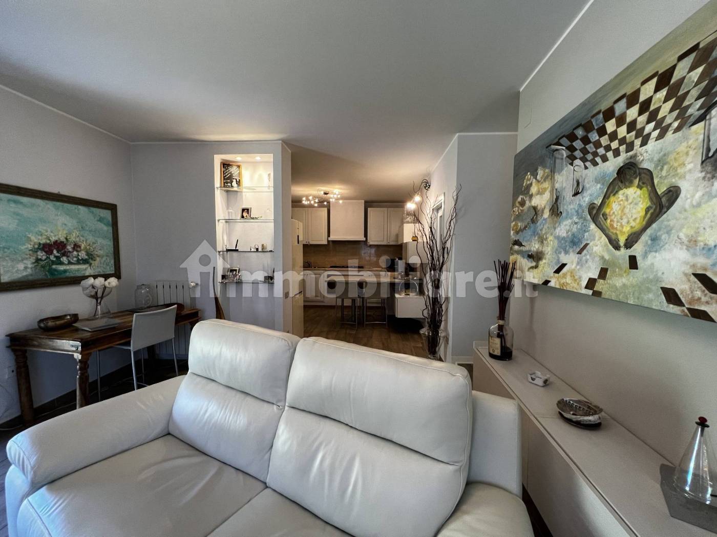 Quadrilocale via Provinciale, Camaiore Paese, Camaiore