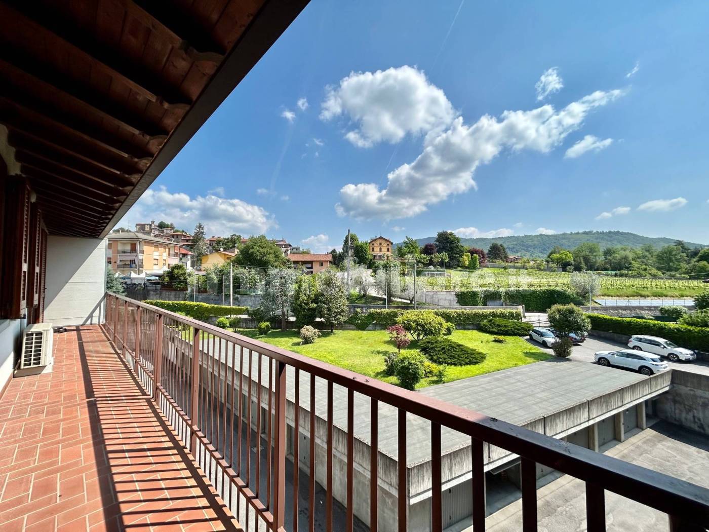 Trilocale via Adro, Capriolo