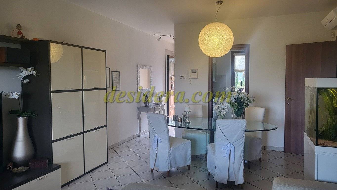 Trilocale via Mirabella 24, Centro, Castelletto Sopra Ticino