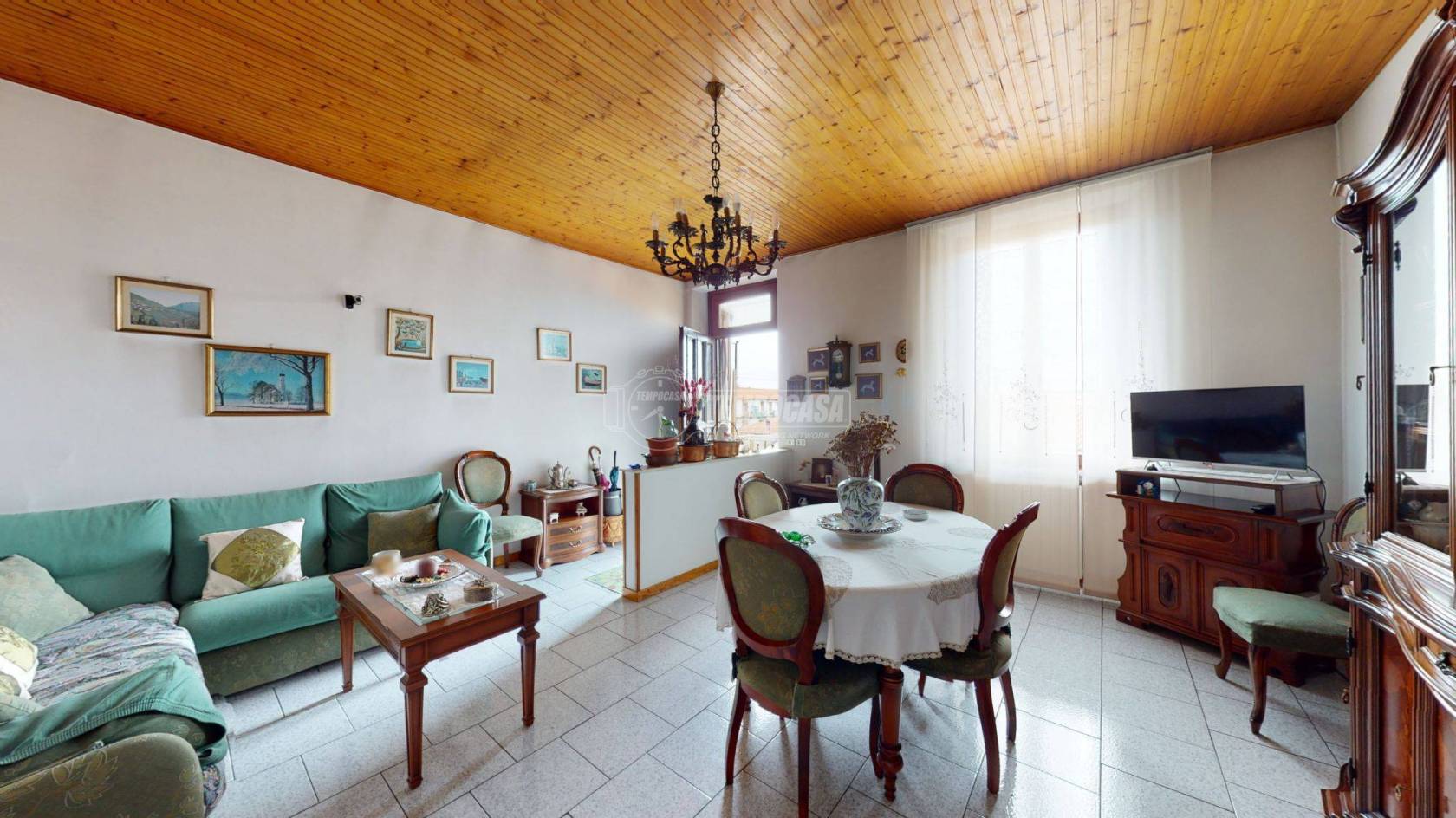 Quadrilocale via Vittorio Emanuele II 35, Cabiate