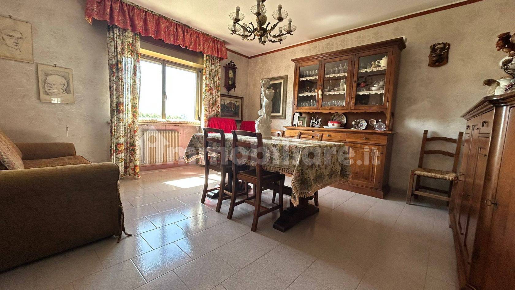 Trilocale via dei Calafati 1, Centro, Orte