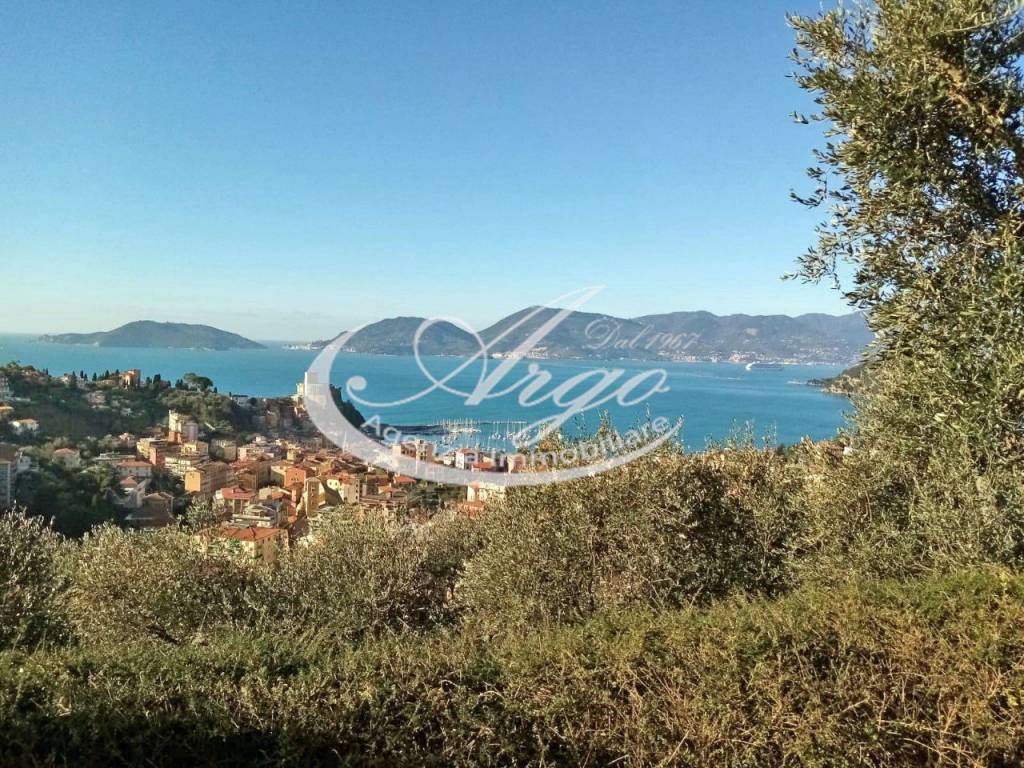 Vendita Villa unifamiliare in Lerici Lerici. Nuova, posto auto, con ...
