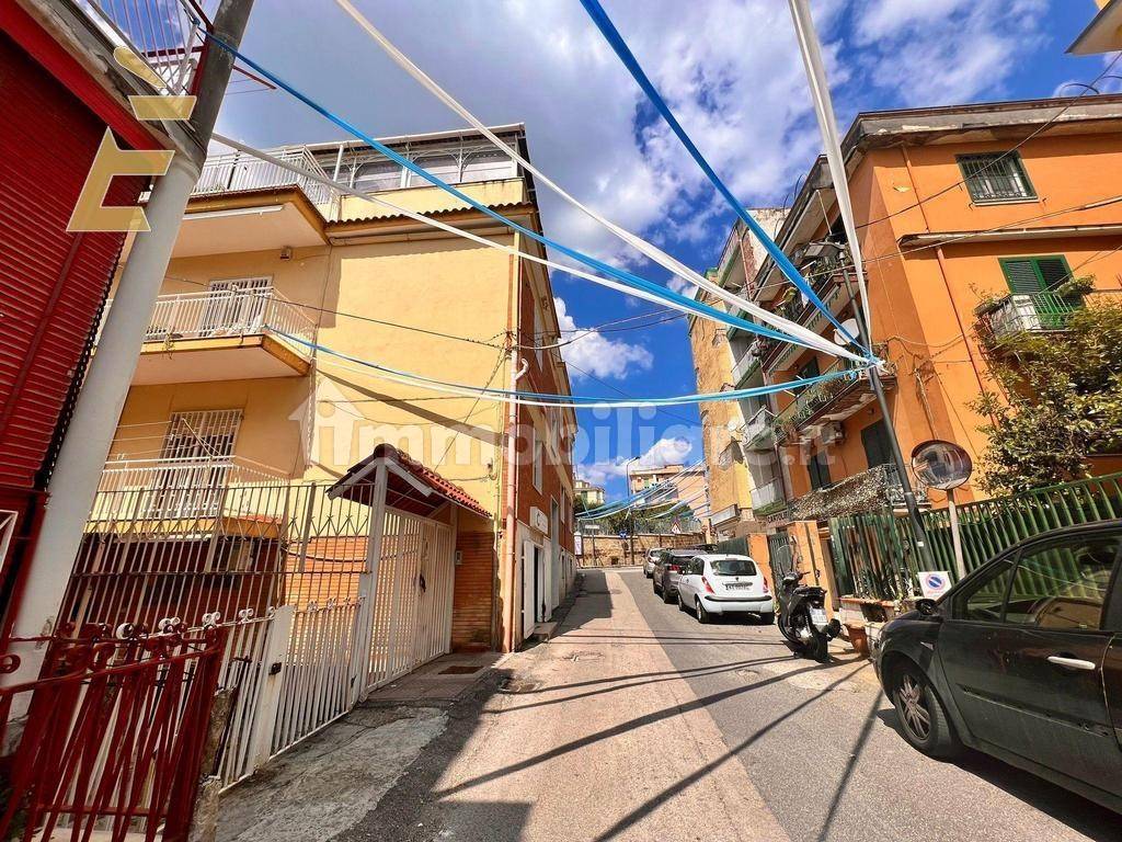 Trilocale viale Villa Bianca, Pozzuoli Alta, Pozzuoli