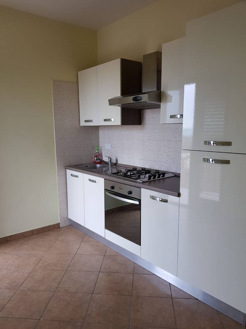 Trilocale via Luigi Innamorati, Centro, Città Sant'Angelo